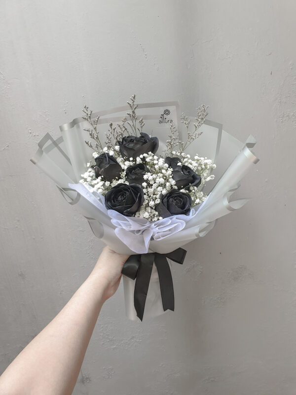 Six Black Roses - Allura Florist