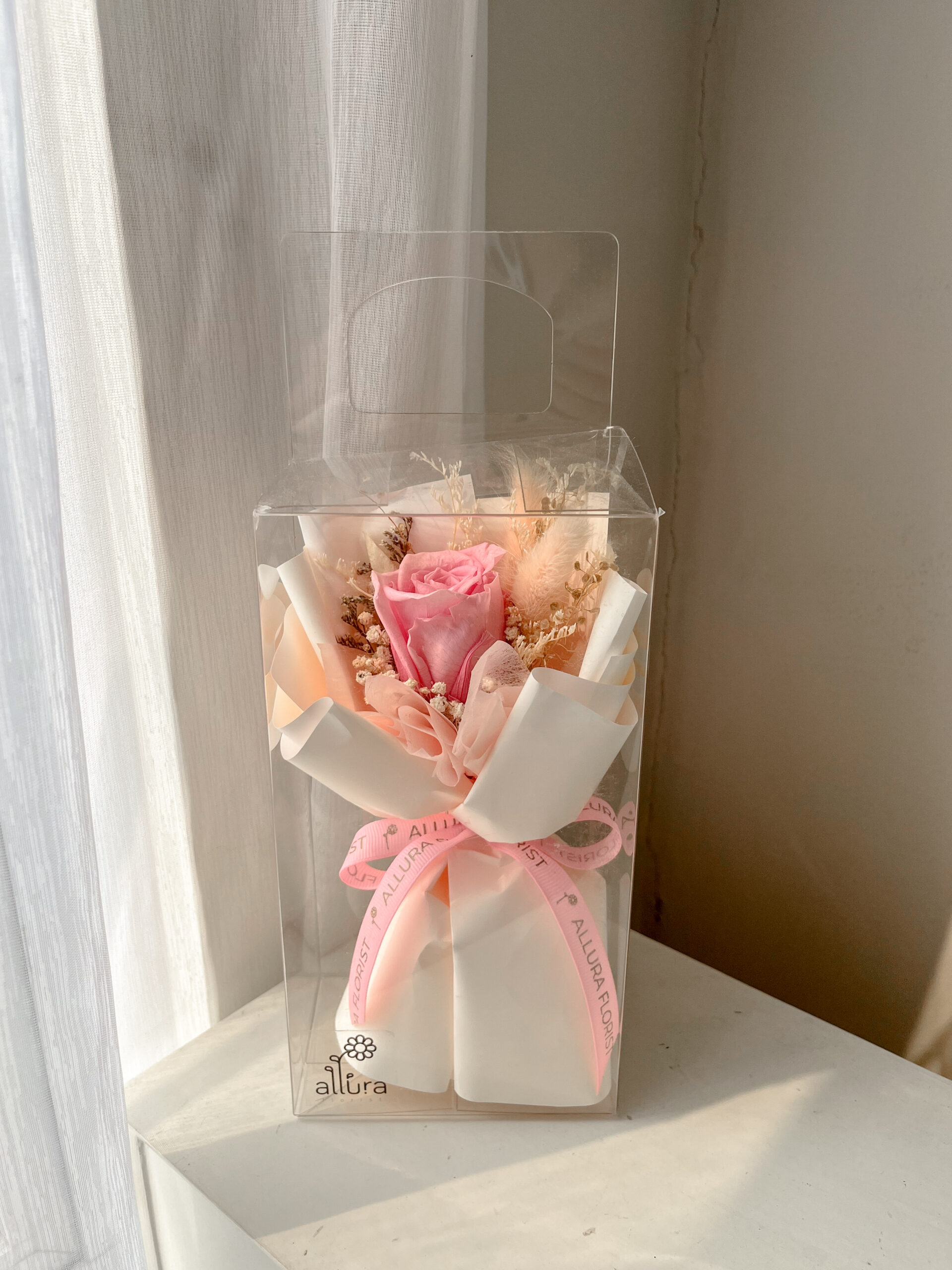 Rossie Box Pink - Allura Florist